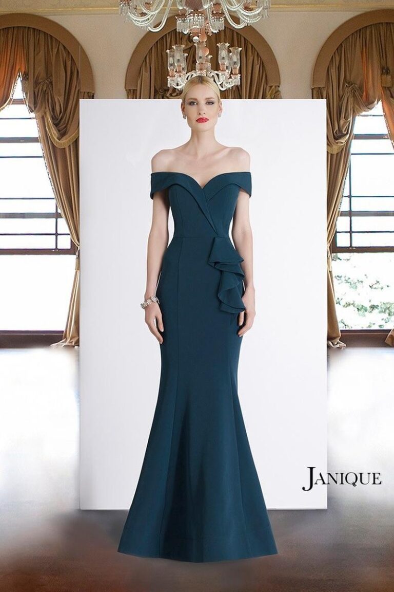 Janique | Bridal Reflections